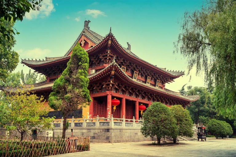 The White Horse Temple: China’s Very First Buddhist Temple – azibaza's blog
